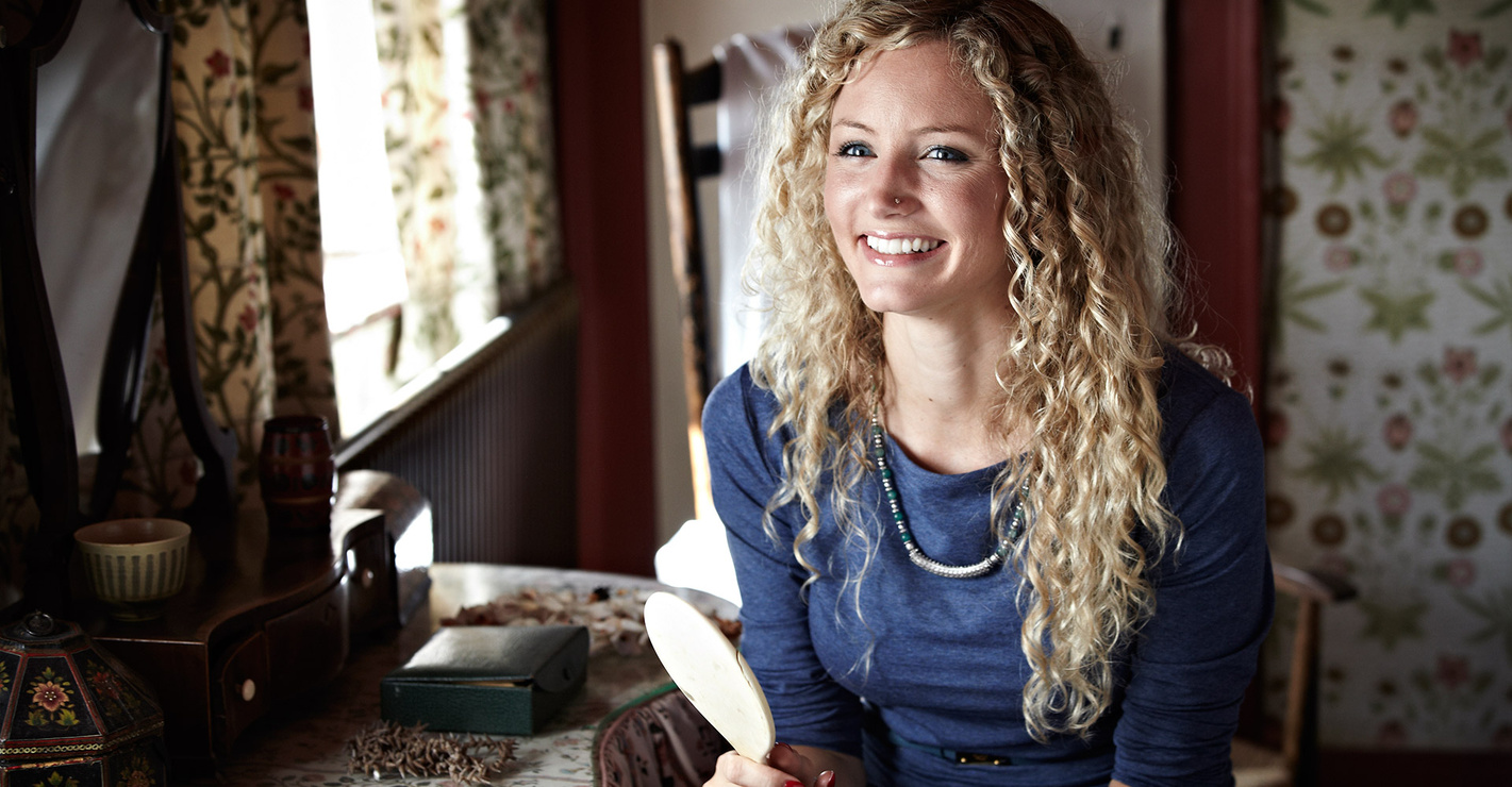 Suzannah Lipscomb picture