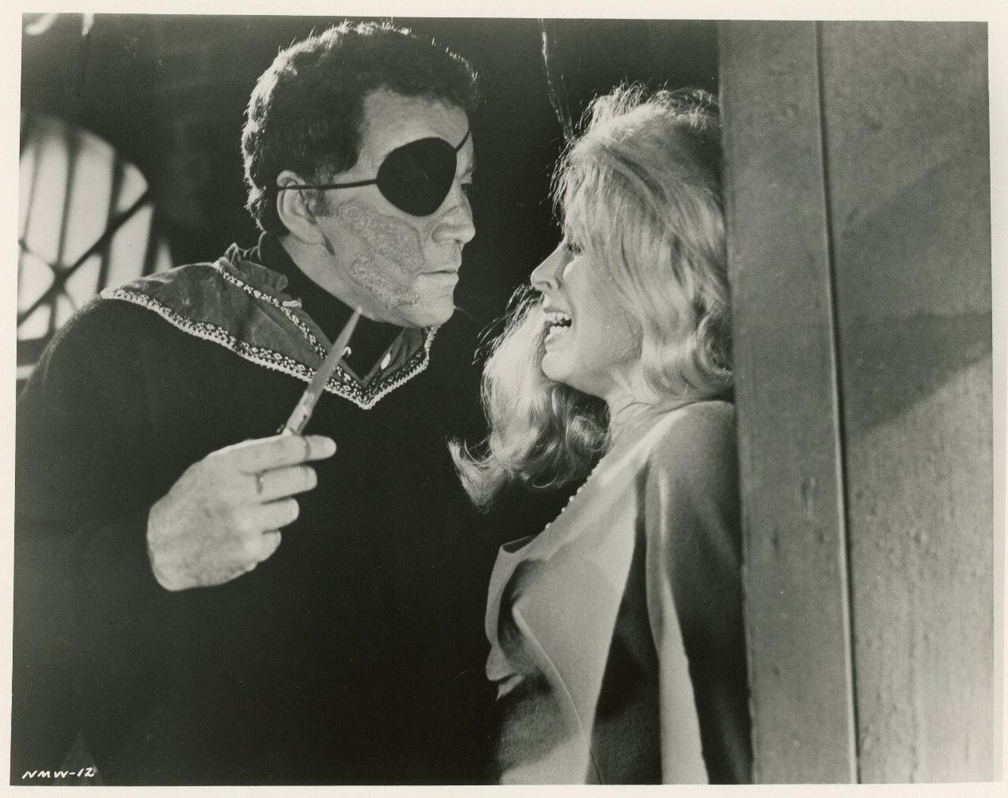 Cameron Mitchell, Victoria Carroll