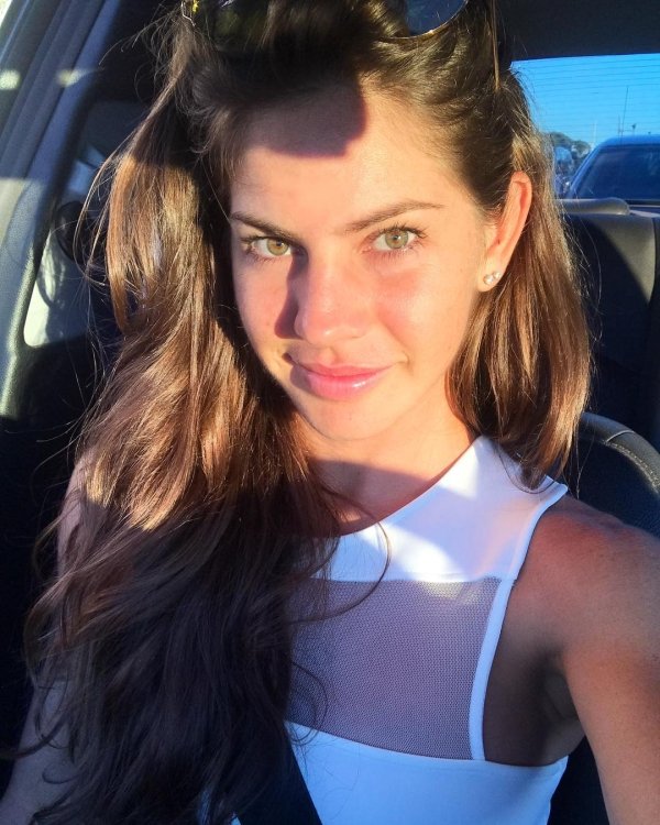 Image of Avril Mathie