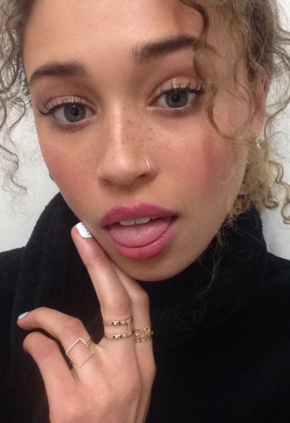 Ella-Rae Smith image