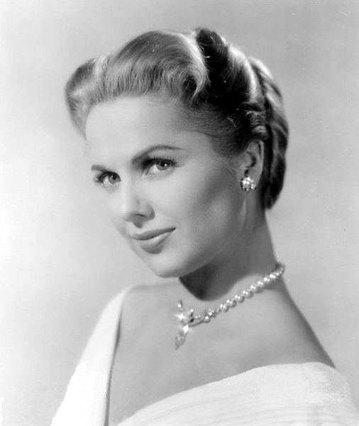 Martha Hyer picture
