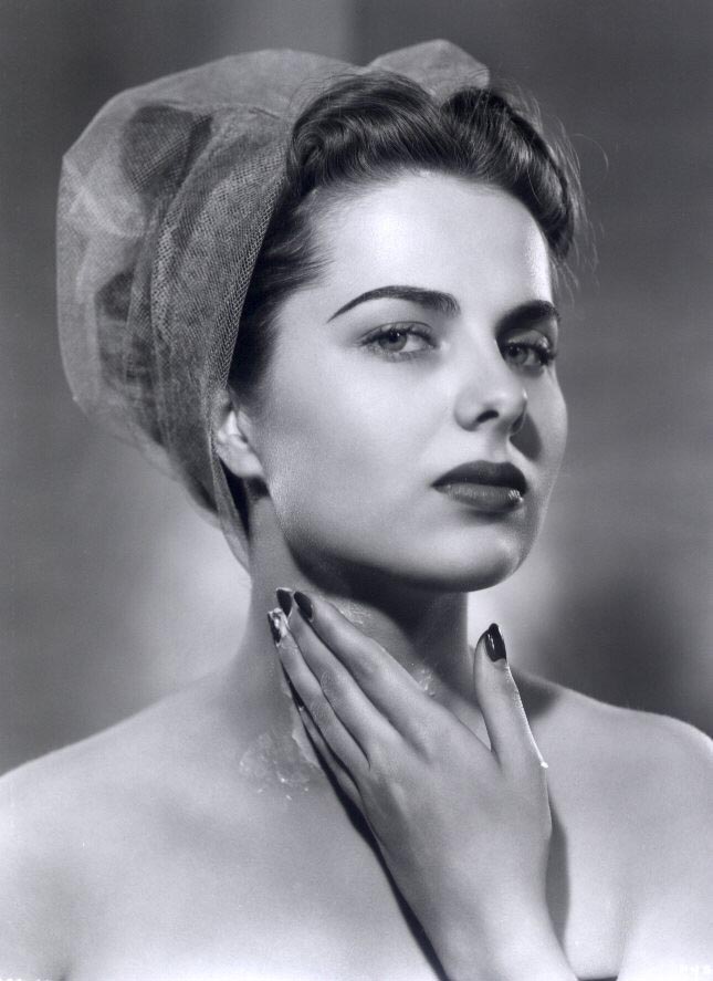 Picture of Martha Hyer
