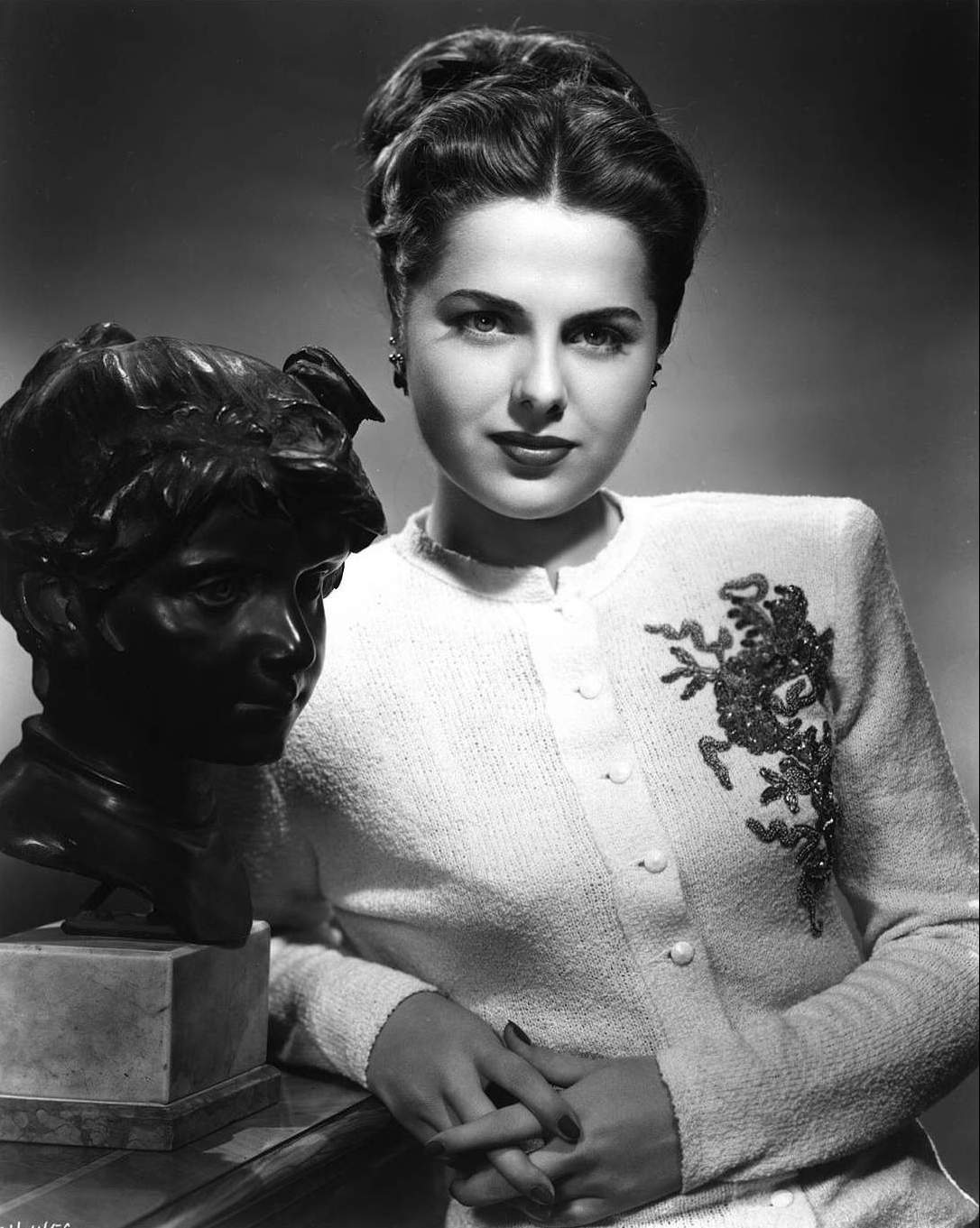 Picture of Martha Hyer