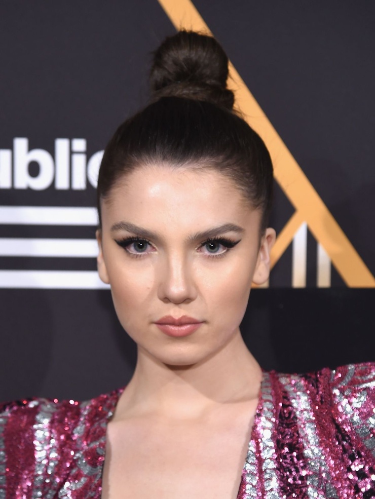 Picture of Maya Henry