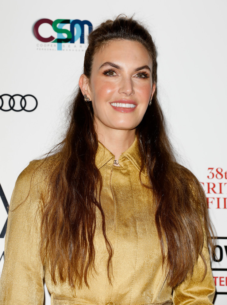 Picture of Elizabeth Chambers