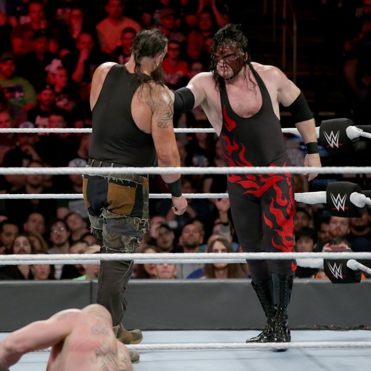 Picture of Braun Strowman vs. Kane vs. Brock Lesnar (2018/01/28)
