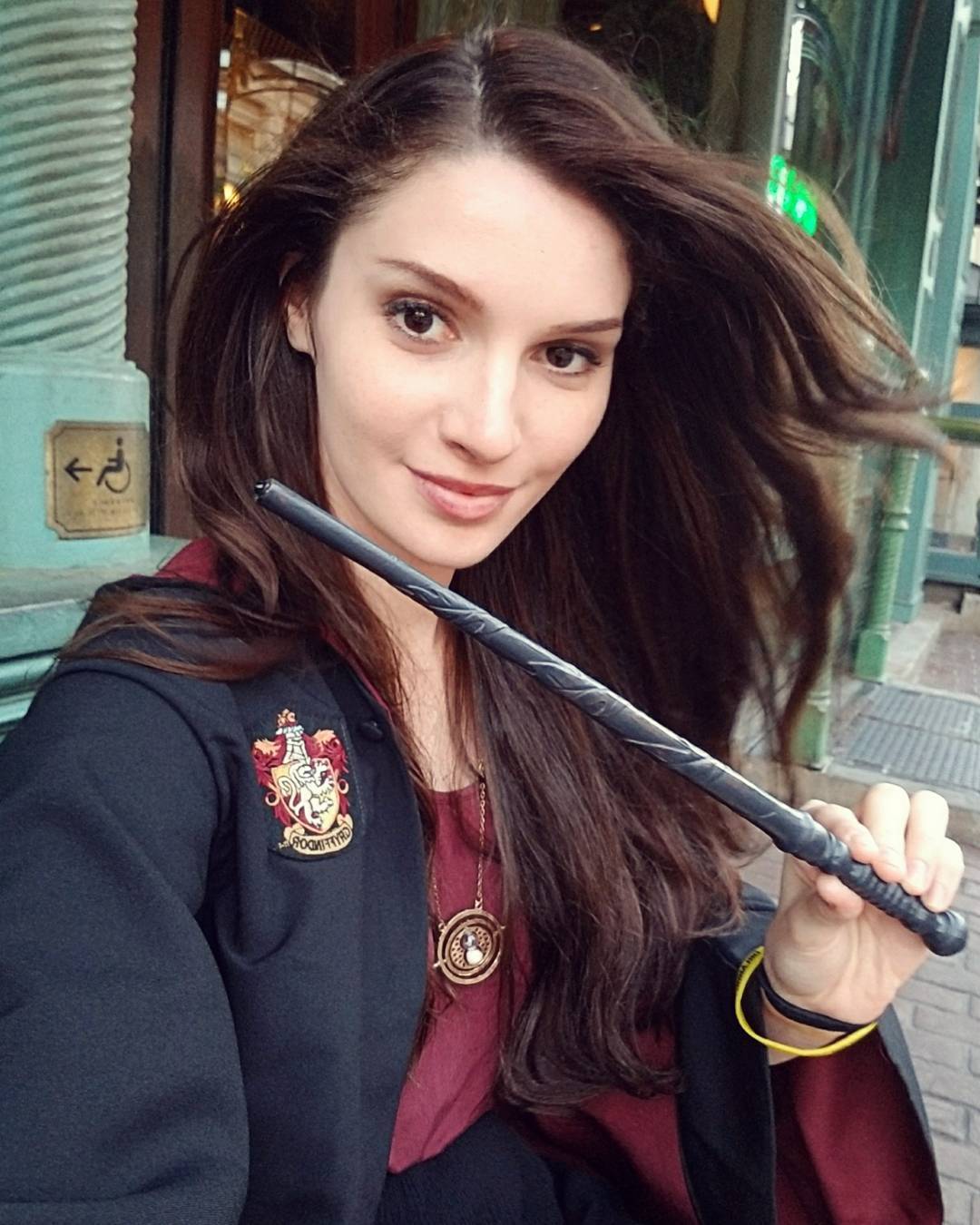 Alyson Tabbitha picture