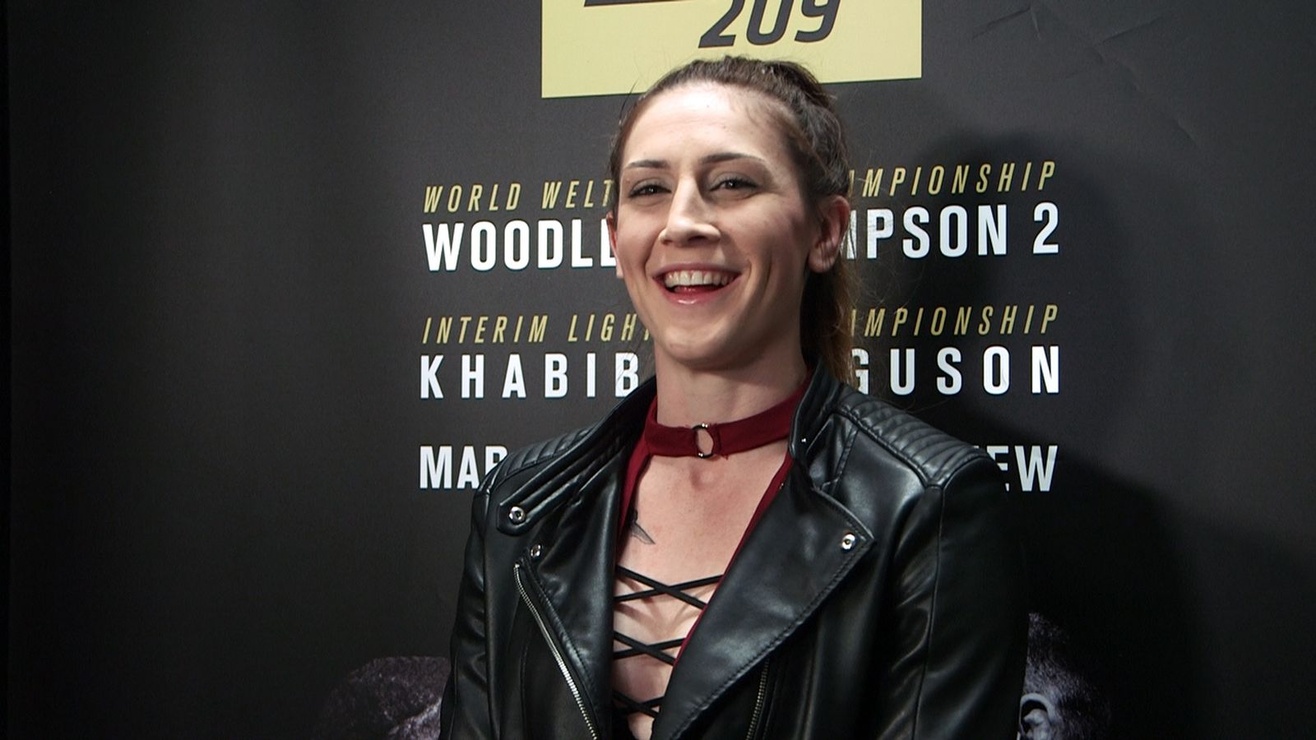 Megan Anderson picture