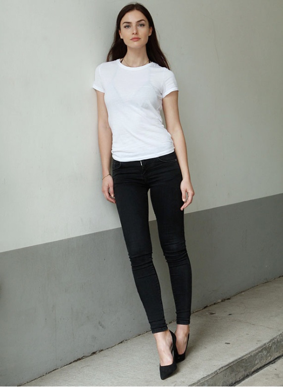 Picture of Melanie Paul (i)