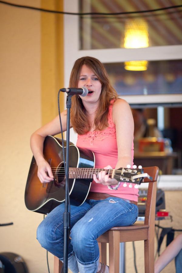 Picture of Amy Belle