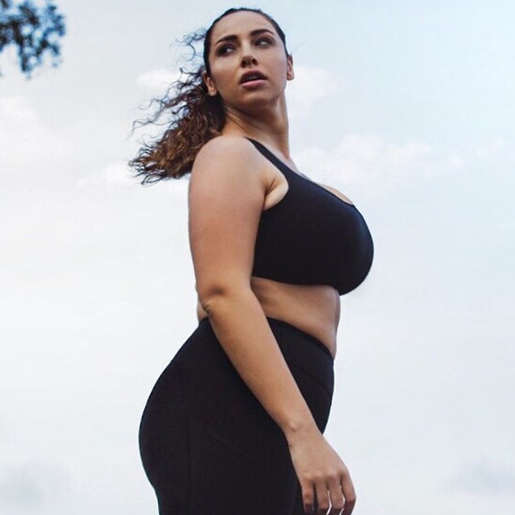 Picture of Jada Sezer