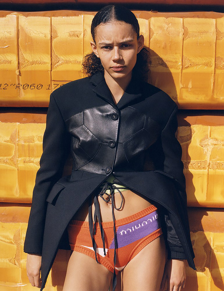 Image of Leona Binx Walton