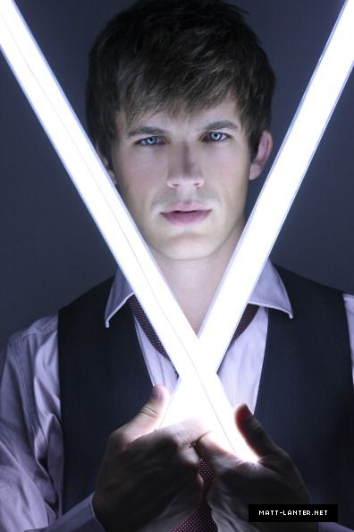 Matt Lanter image