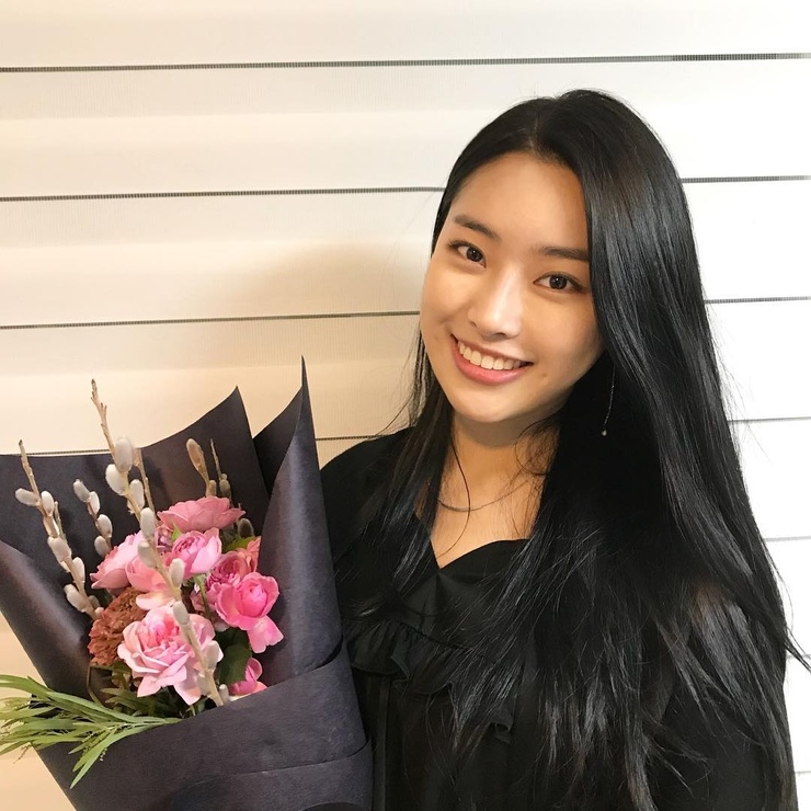 Image of Min-Jung Bae