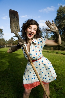 Picture of Felicity Ward