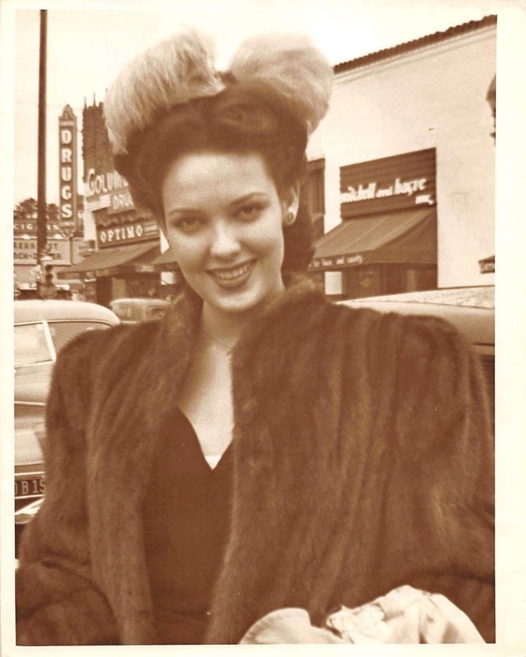 Linda Darnell picture