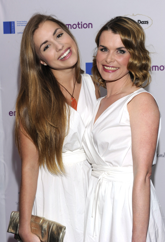 Andrea Lüdke and daughter Lilly