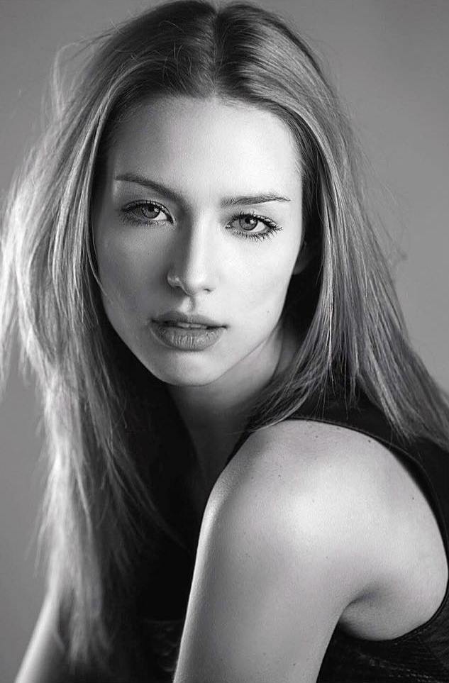 Image of Laura Chrusciel