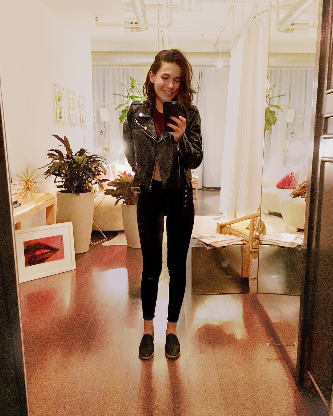 Image of Erin Sanders