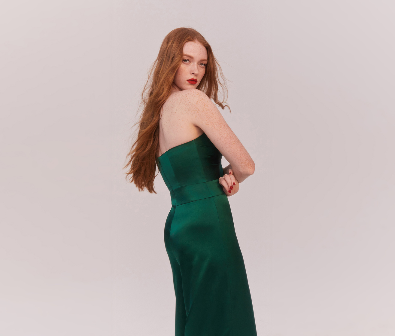 Larsen Thompson image