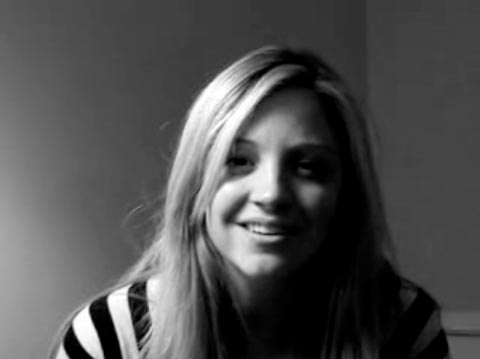 Picture of Abby Elliott