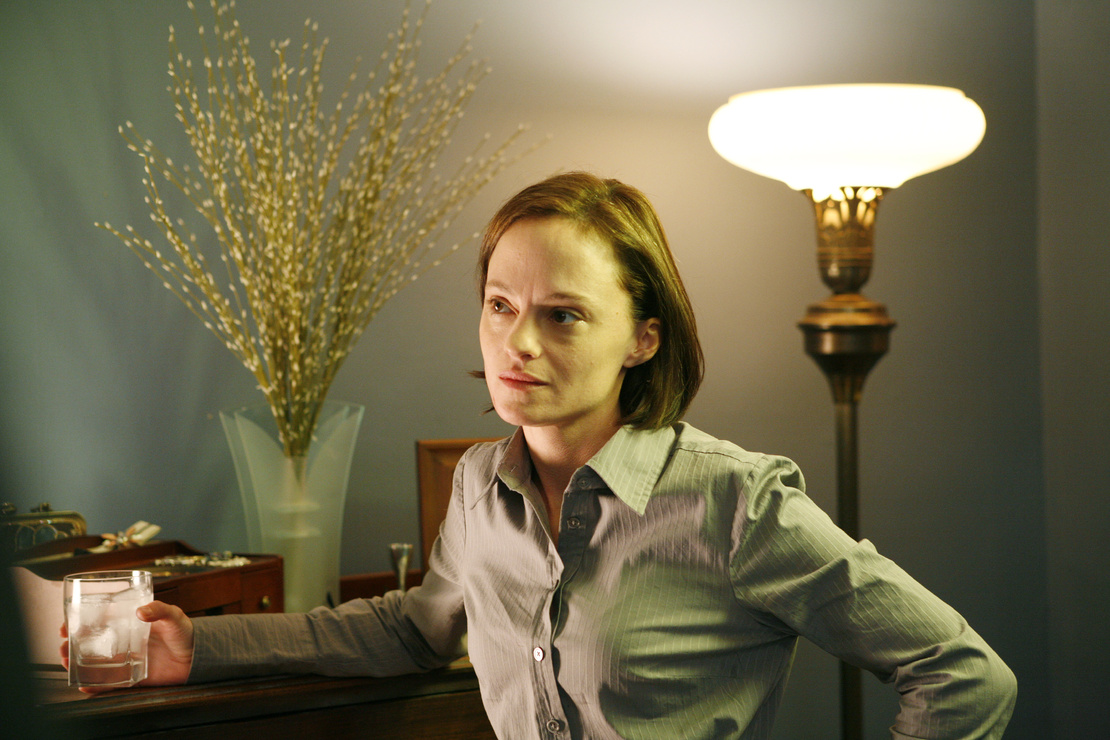 Picture of Angela Bettis