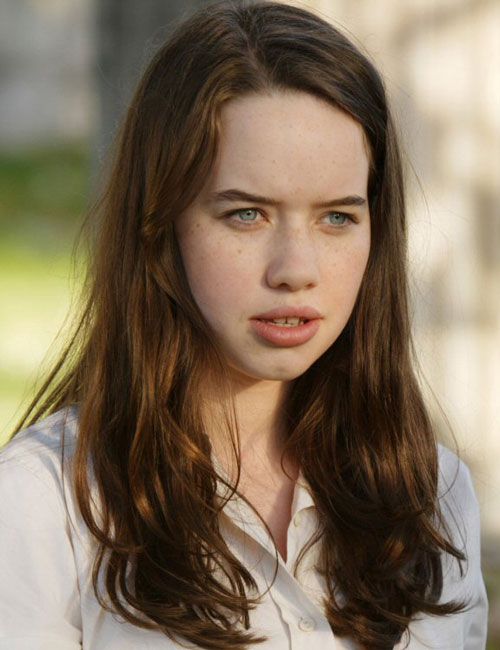 Picture of Susan Pevensie