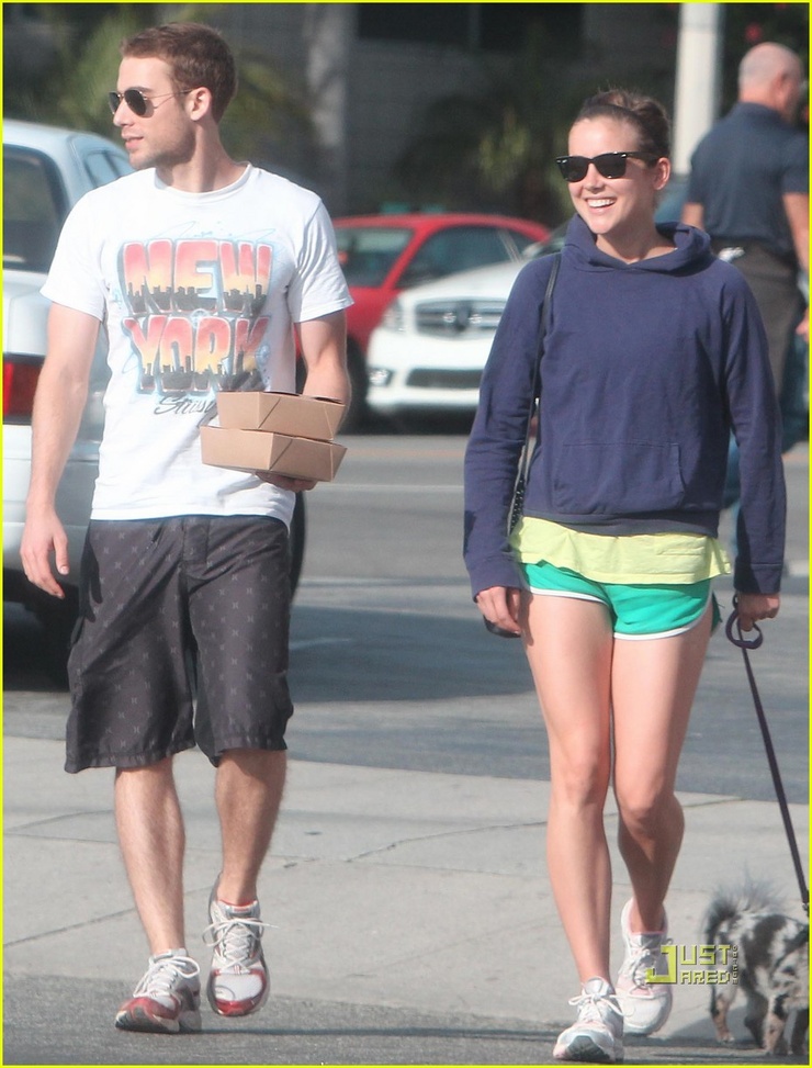 Image of Dustin Milligan