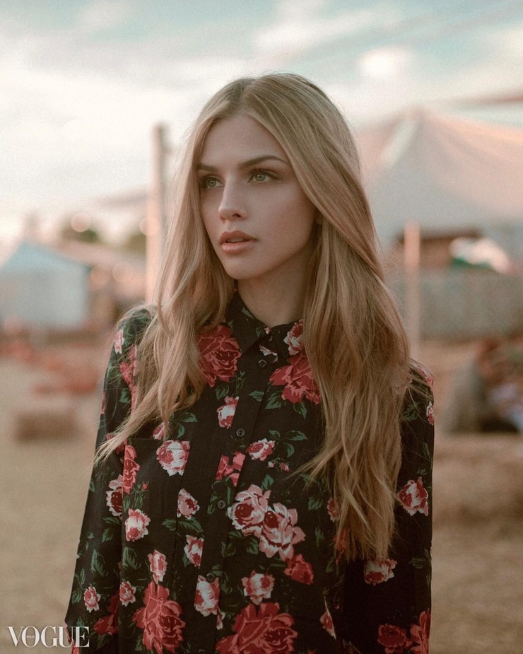 Picture of Marina Laswick