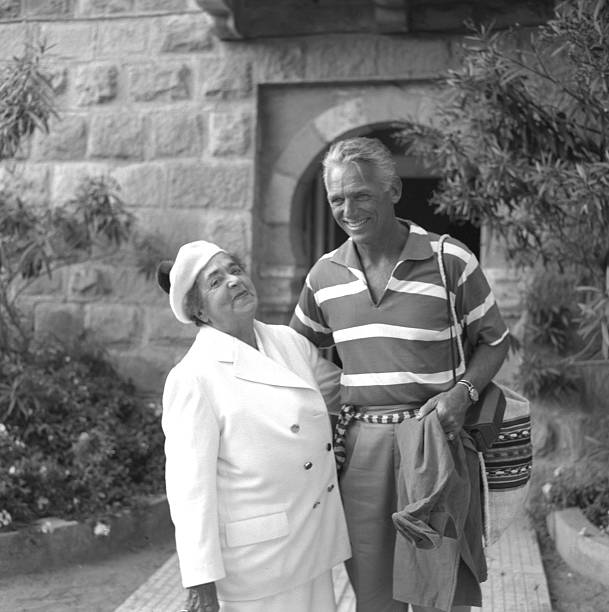 Elsa Maxwell, Douglas Fairbanks Jr