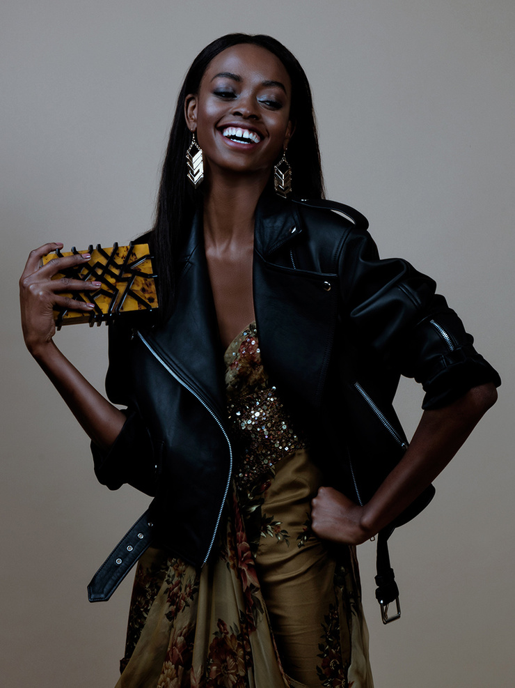 Image of Anne Barreto