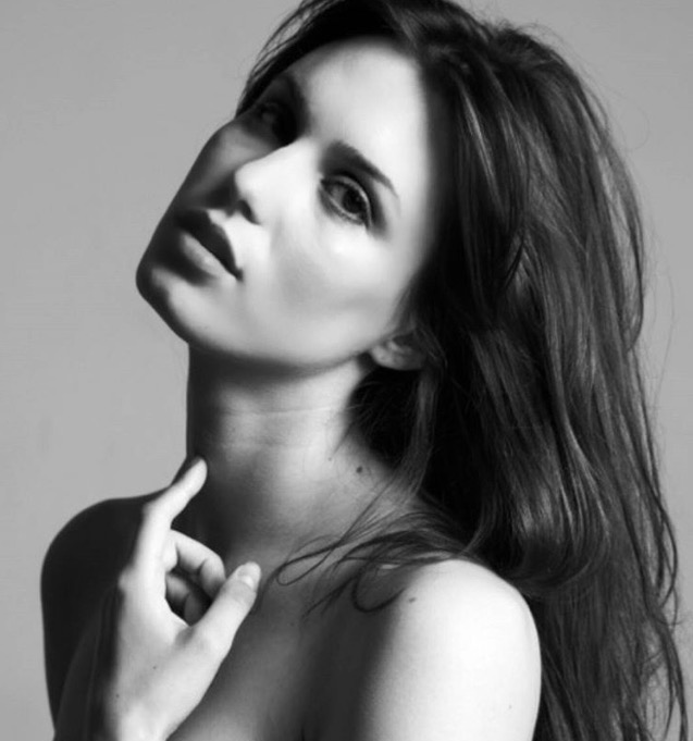 Picture of Lily Robinson