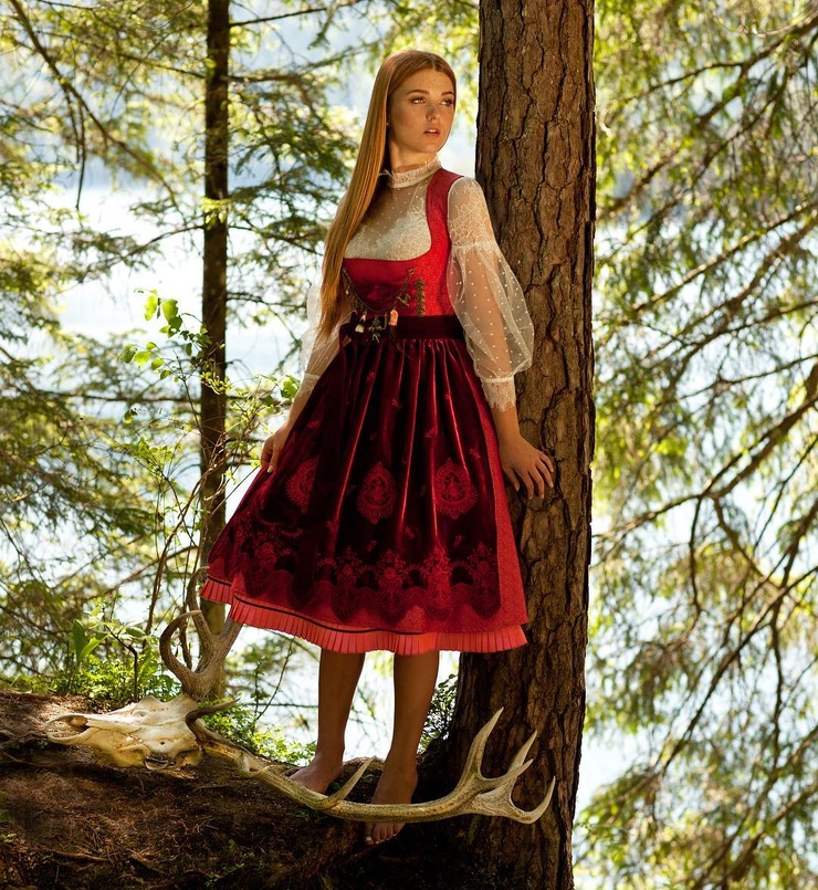 Picture of Lara Vogel