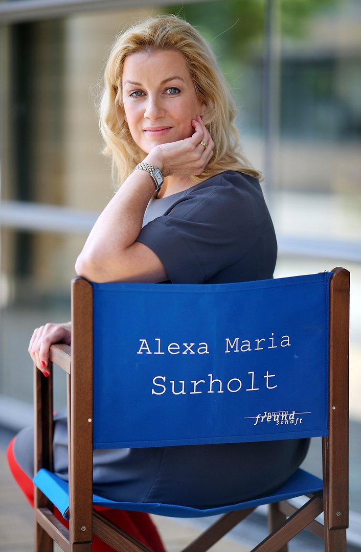 Alexa Maria Surholt image