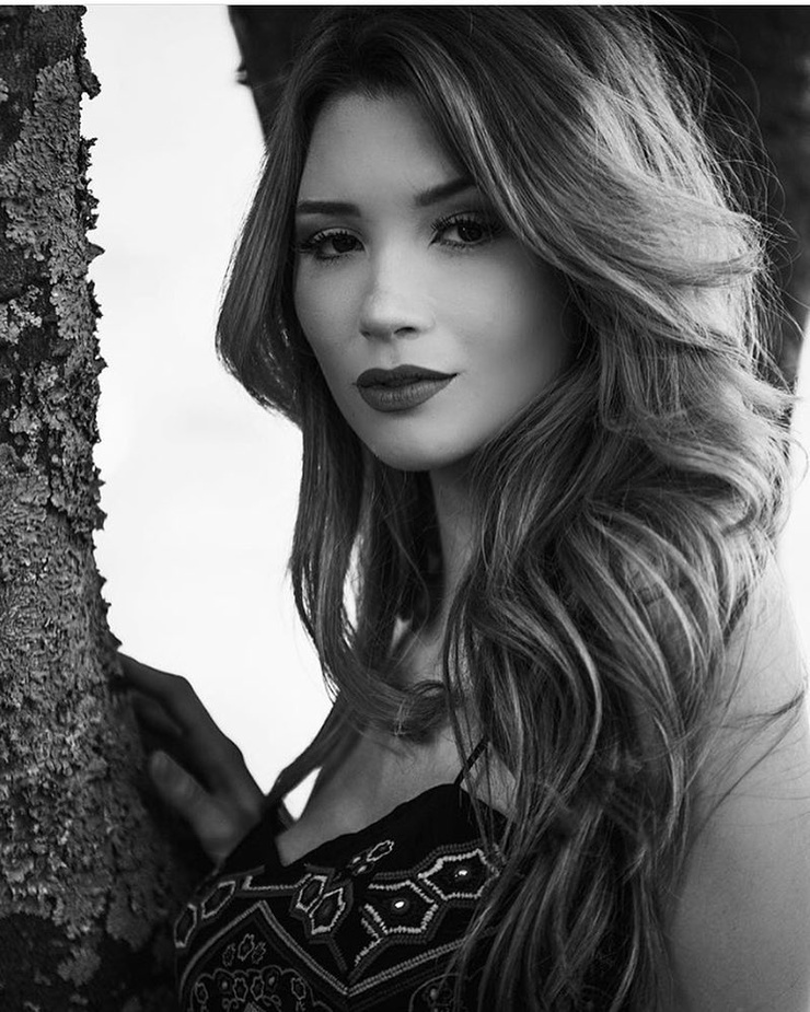 Picture of Sharon Emilly