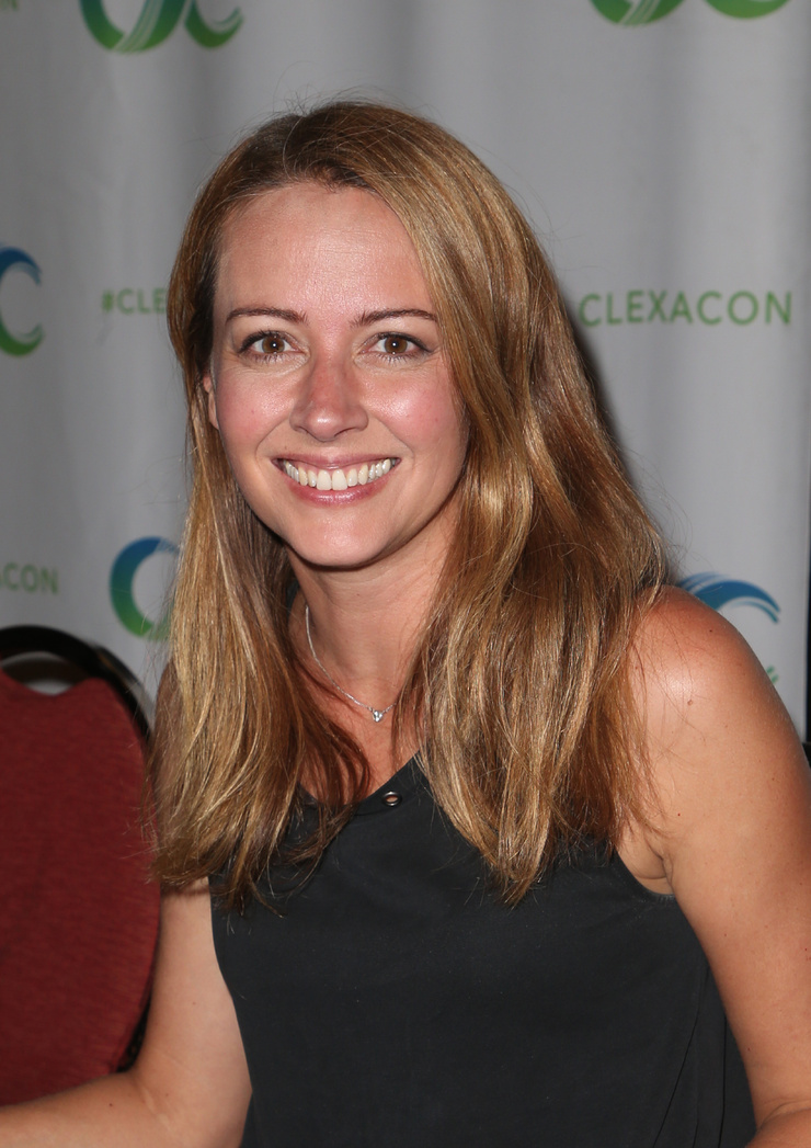 Picture of Amy Acker
