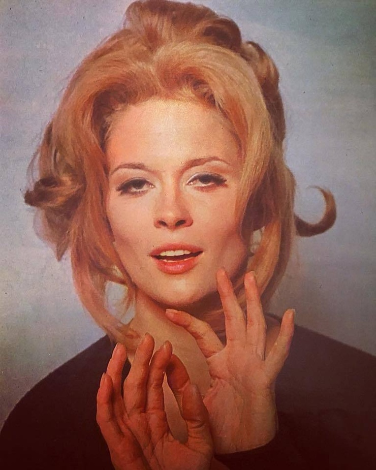 Picture of Faye Dunaway