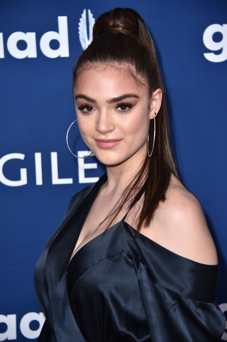 Picture of Luna Blaise