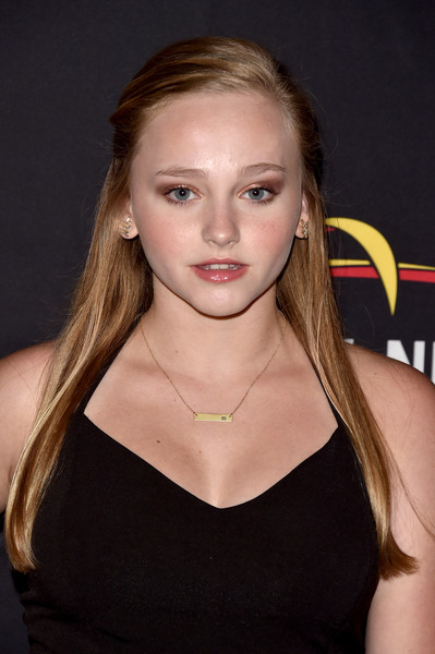 Madison Wolfe image
