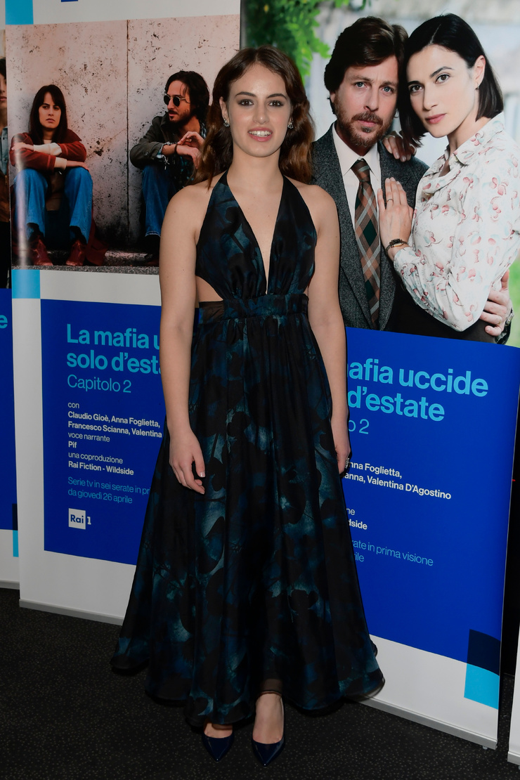 Picture of Angela Curri