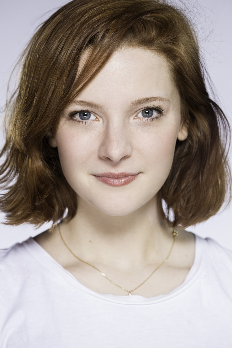 Morfydd Clark picture