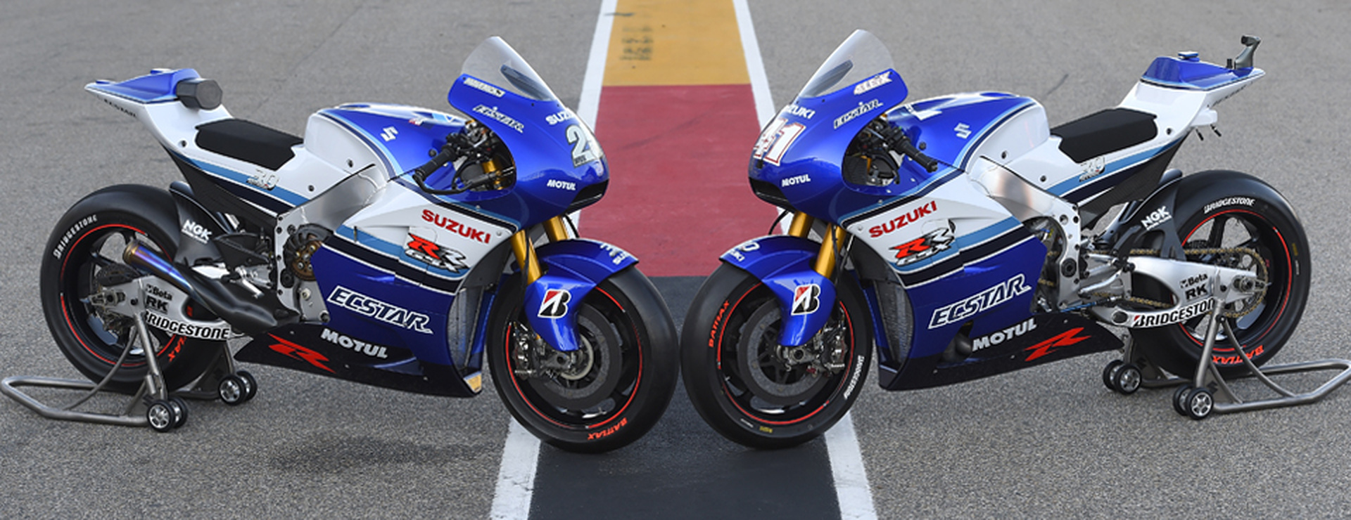 TEAM SUZUKI ECSTAR MOTOGP GSXR-30TH ANNIVERSARY TE