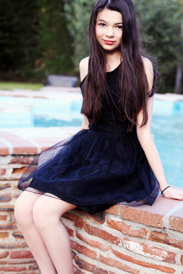 Picture of Nikki Hahn