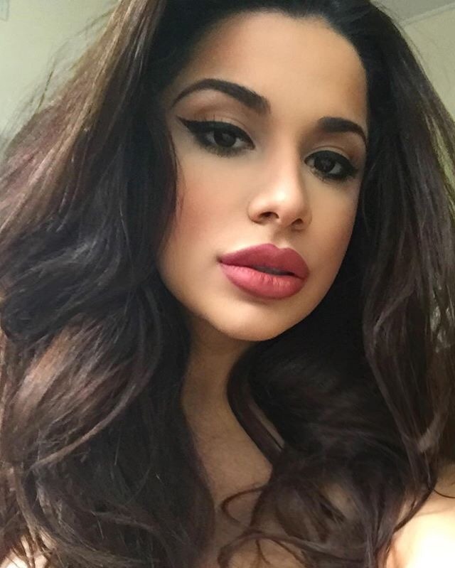 Picture of Sabina Chka