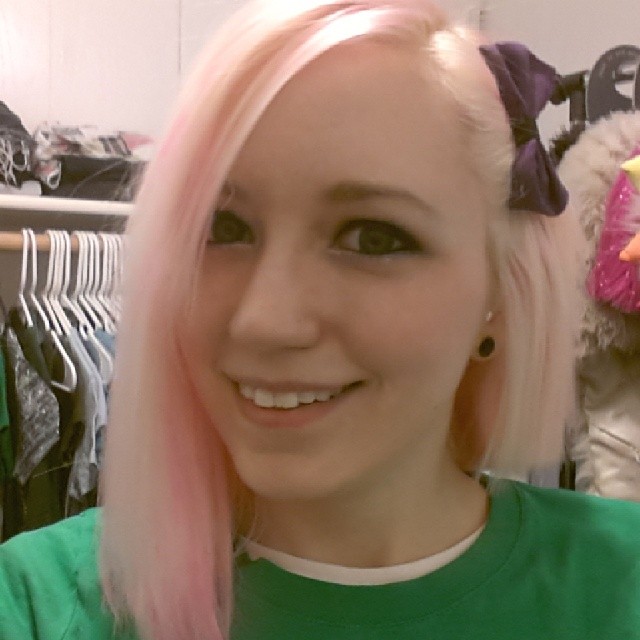 Danielle Mackey picture