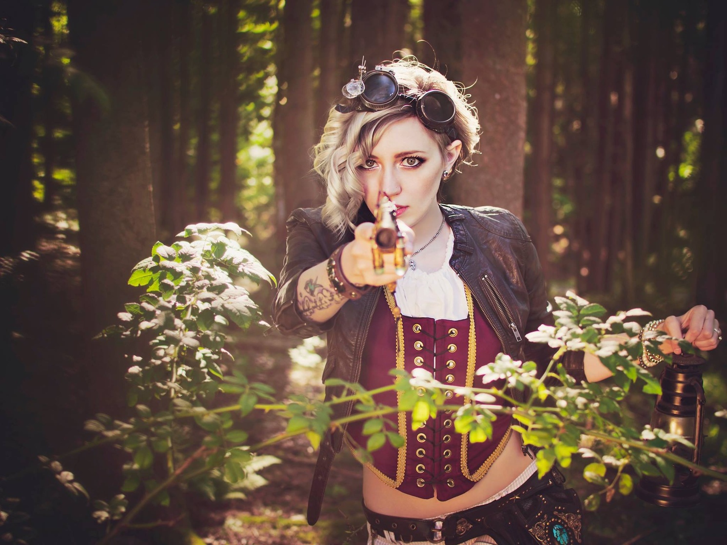 Danielle Mackey image