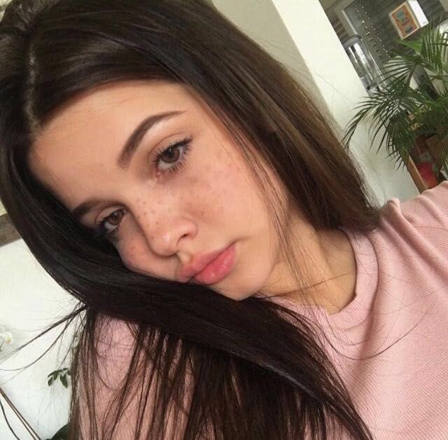 Image of Isa Longwell