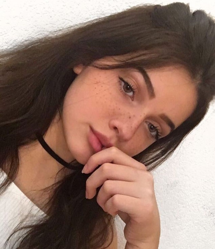 Picture of Isa Longwell