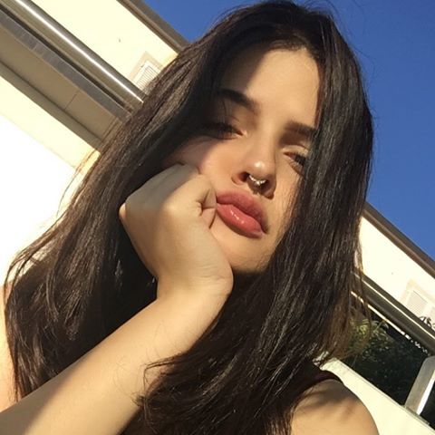 Picture of Isa Longwell