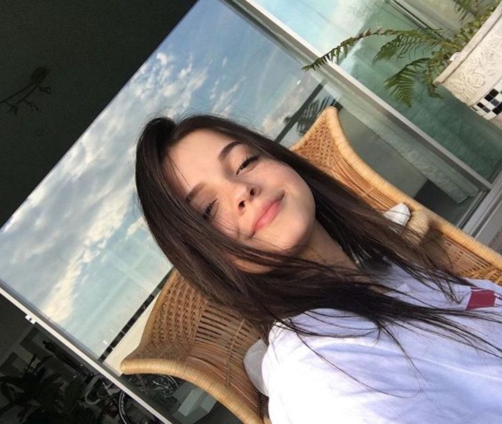 Picture of Isa Longwell